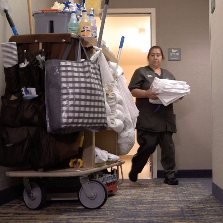 Housekeeping MIPP: Room Attendant Safe Practices — AP Safety Training